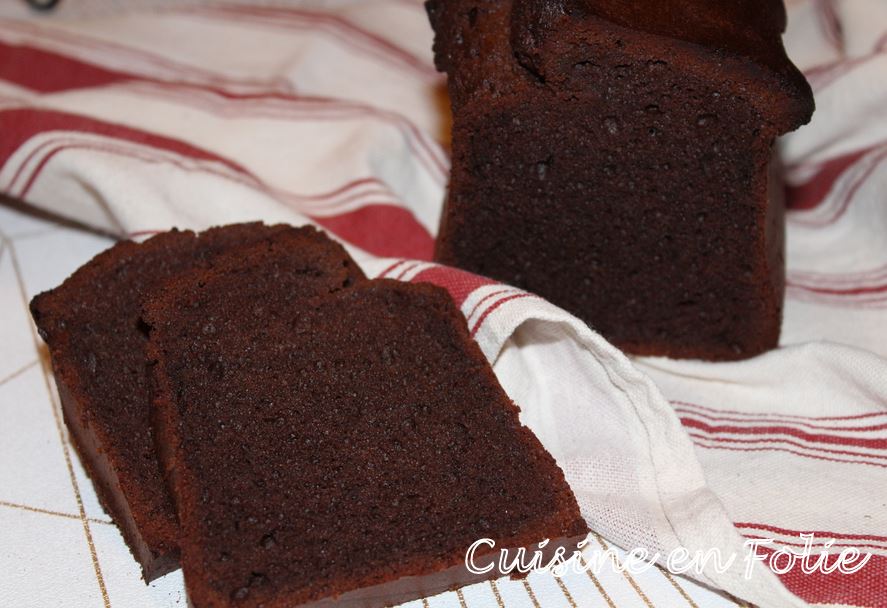 Cake ultra aérien et healthy au chocolat – Cuisine en Folie